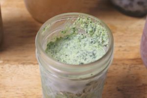 How to successfully freeze in glass jars and containers - no more ...